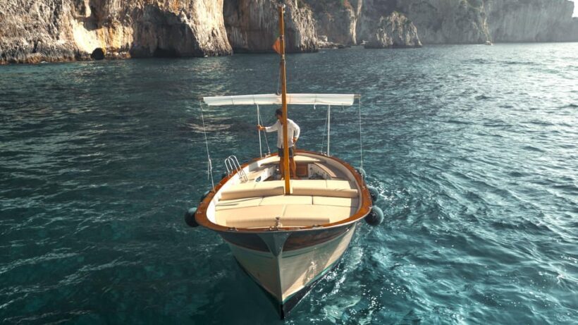 Capri Coast: Private 3-Hour Gozzo Boat Tour - Key Points