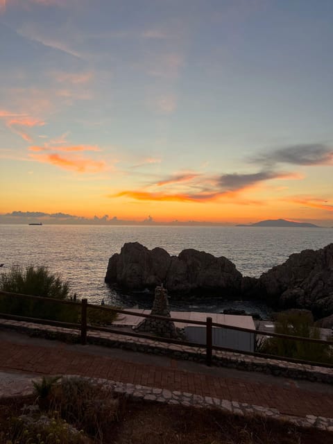 CAPRI: DAILY TRIP WITH FREE TIME IN THE ISLAND - Frequently Asked Questions