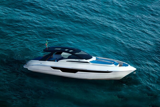 Capri: Discover the Beauties of the Island Aboard a Luxury Boat - Since You Asked