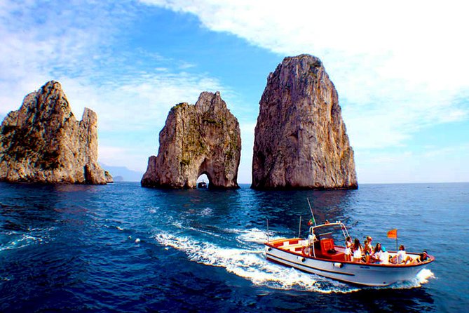 CAPRI - DIY Day Trip Package - BoatTour, BlueGrotto,Bus&Lunch - Key Points