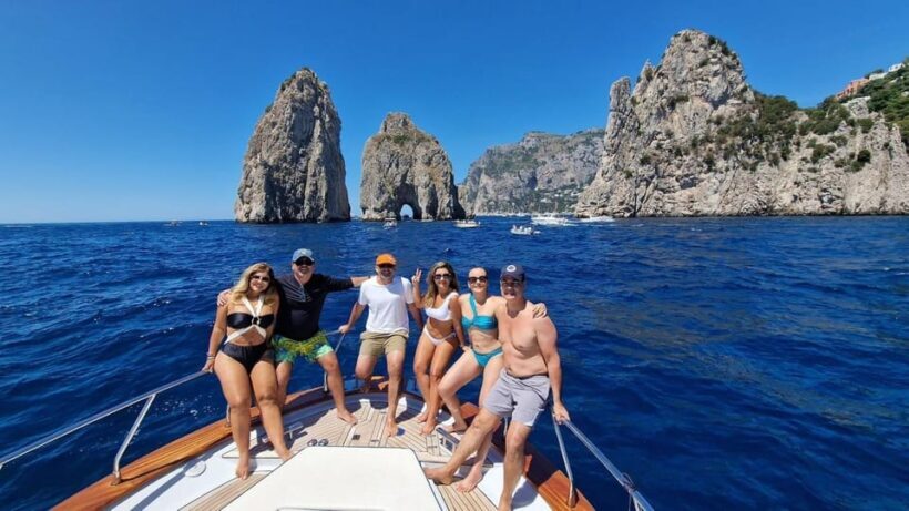 Capri: Experience the magic of the island with an unforgettable Sunset Tour - Key Points