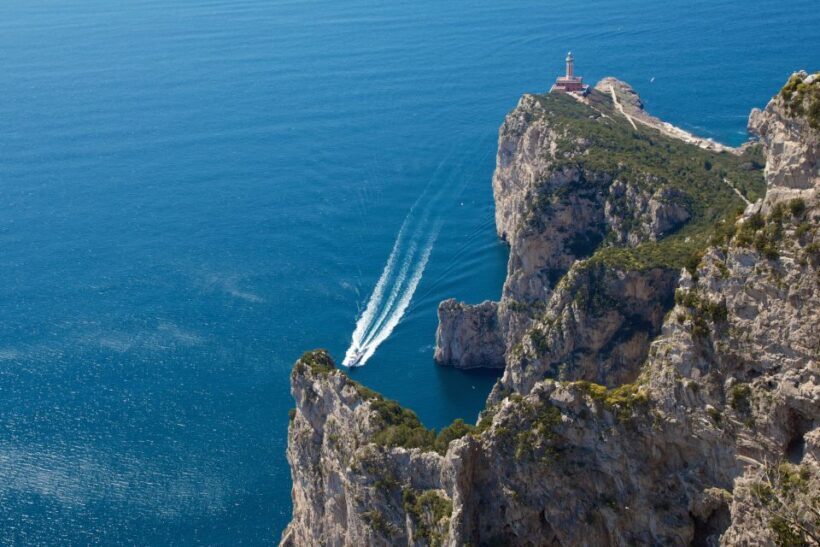 Capri: Guided Island Highlights Boat Tour - Who Should Consider This Tour?
