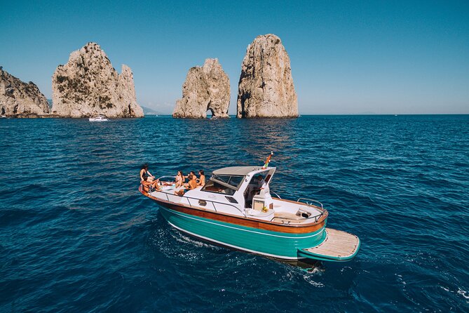Capri Island Small Group Boat Tour from Naples - Detailed Itinerary Breakdown
