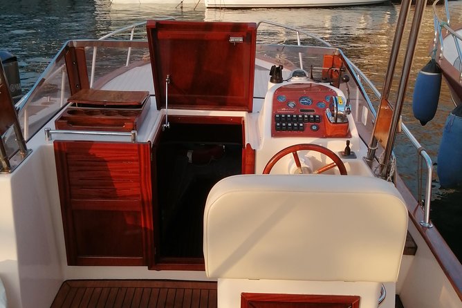 Capri night - Key Points