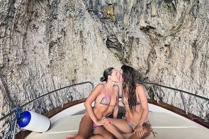 Capri & Positano Private Tour - Premium 28 ft boat - Key Points