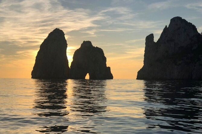 Capri Private Boat Tour from Capri (2 hours) + Blue Grotto - Who Should Consider This Tour?
