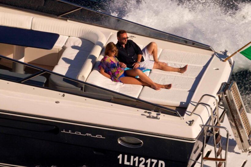 Capri private boat tour from sorrento on Itama 50 - A Deep Dive into the Experience