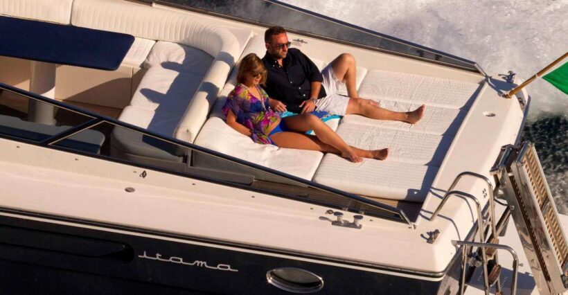 Capri private boat tour from sorrento on Itama 50 - The Sum Up