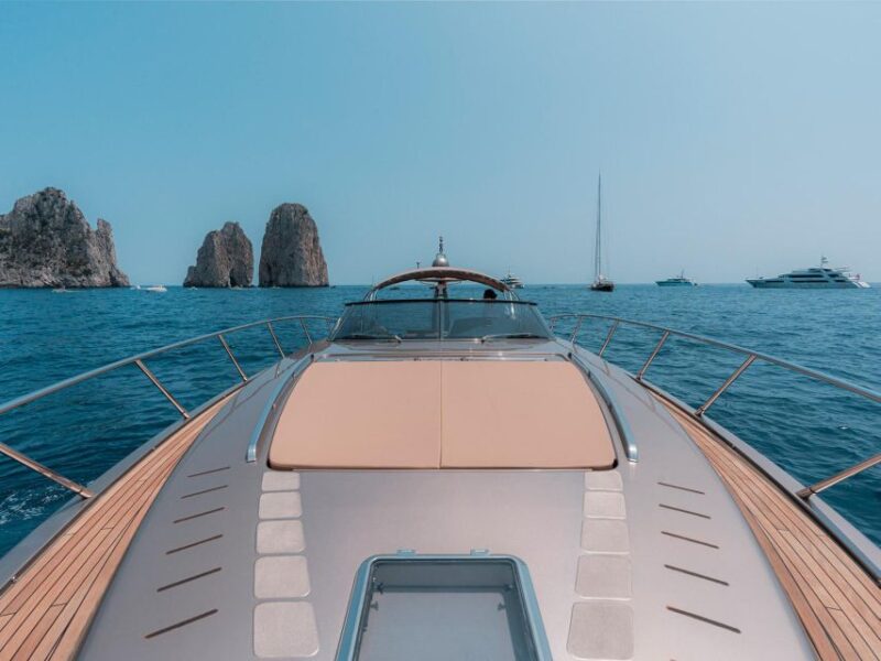 Capri private boat tour from sorrento on Riva rivale 52 - Key Points