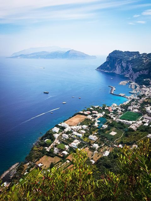Capri private boat tour from sorrento on Tornado 38 - Key Points