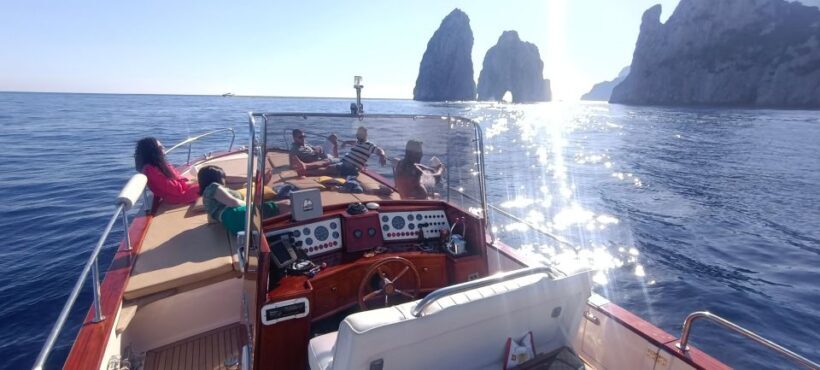 Capri: Private Boat Tour with Skipper - An In-Depth Look at the Tour