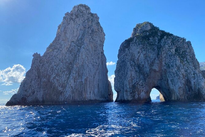 Capri Private Day Tour With Private Island Boat Tour From Rome - Exploring the Island of Capri