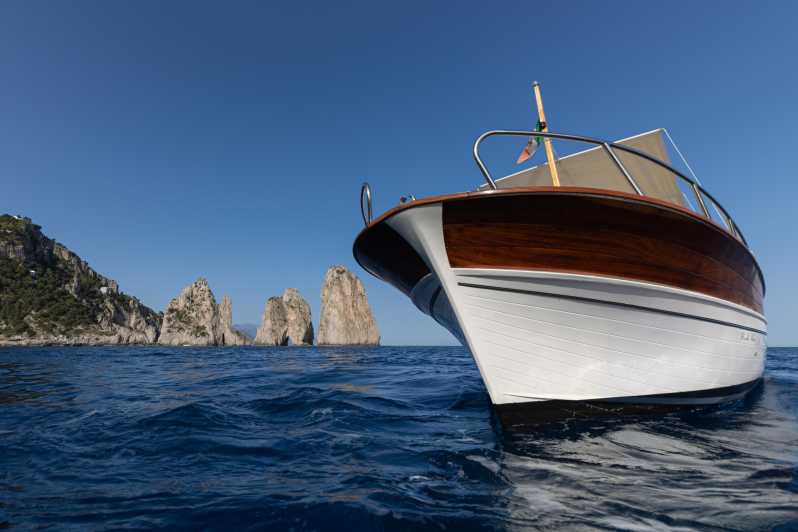 Capri - Private tour of the island - Key Points