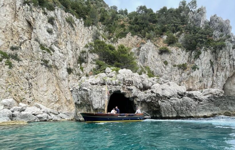 Capri Secret Corners by Private Boat with Local Skipper - Who should consider booking?