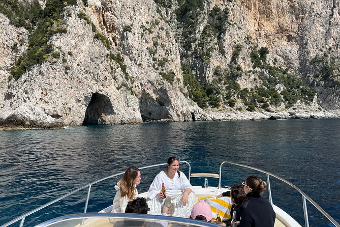Capri Secret Corners Semi-Private Boat Tour With Local Captain - Feedback From Satisfied Travelers