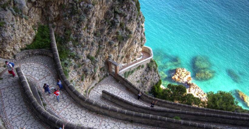 Capri shared tour - An In-Depth Look at the Tour Experience