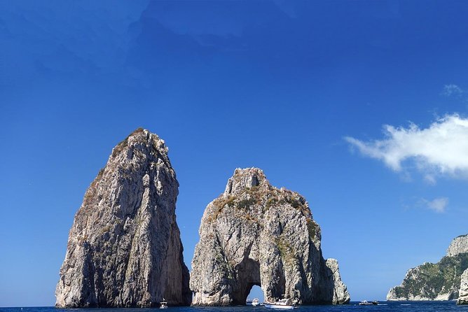 Capri, Sorrento and Pompeii Private Day Trip from Sorrento with Amazing Guide - Discovering the Capri, Sorrento, and Pompeii Private Day Trip: A Practical Guide