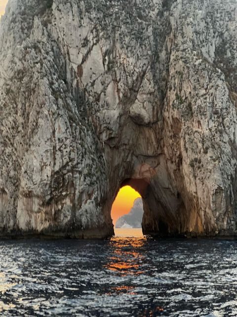 Capri: Sunset Boat Tour - FAQ