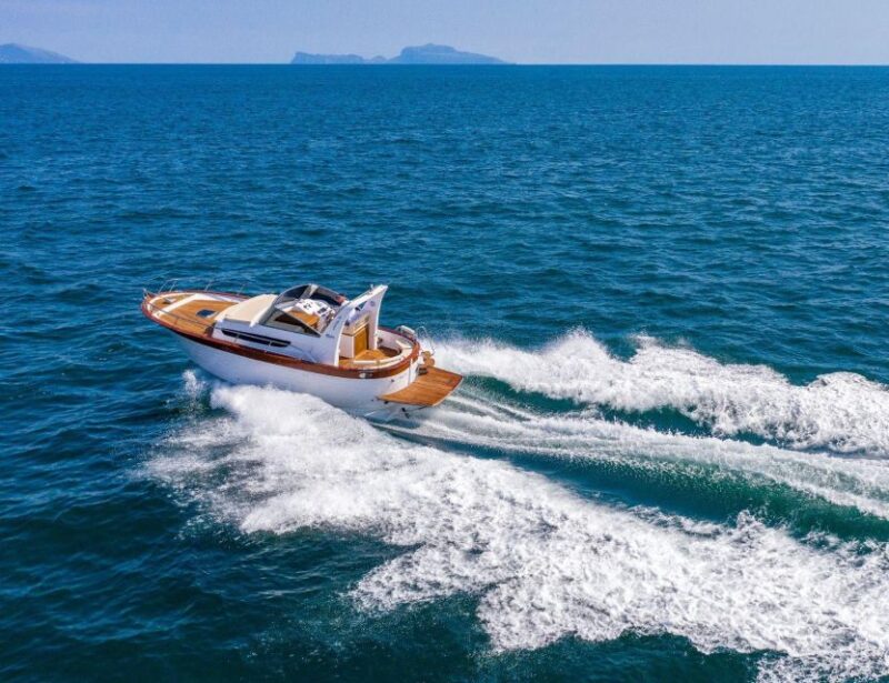 Capri tour with the iconique Gozzo Sorrentino - The Itinerary: What You’ll Experience