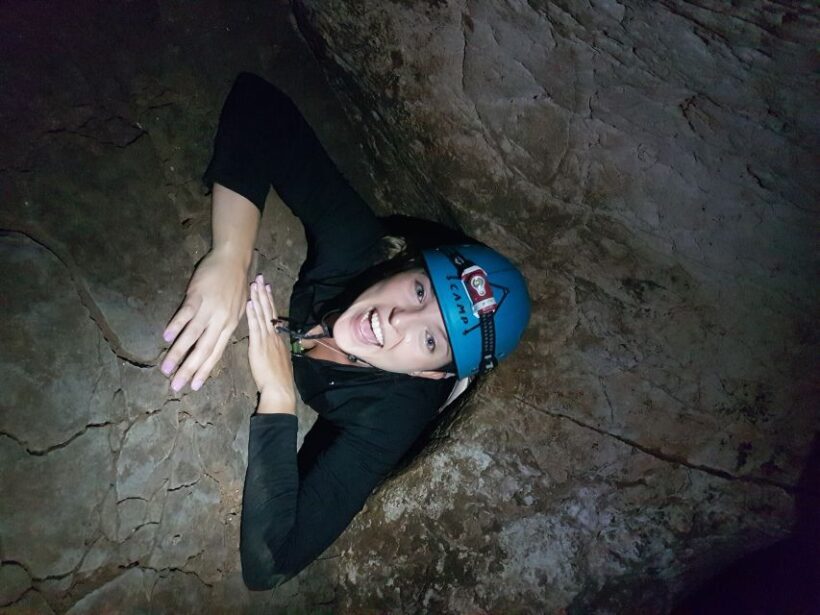 Capricorn Caves: 120 Minute Capricorn Adventurer Tour - The Sum Up