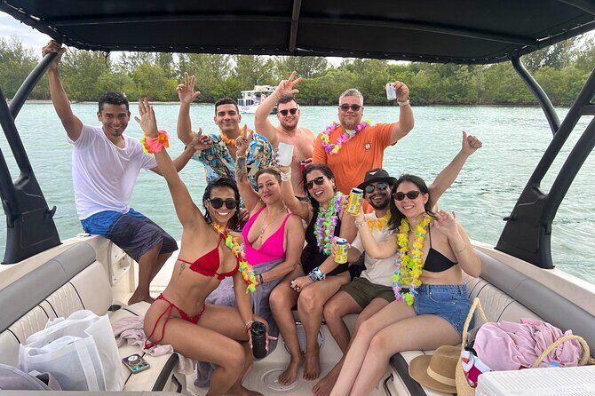 Captained Miami Private Party and Swimming with Champagne!!! - An In-Depth Look at the Miami Private Party and Swimming Tour