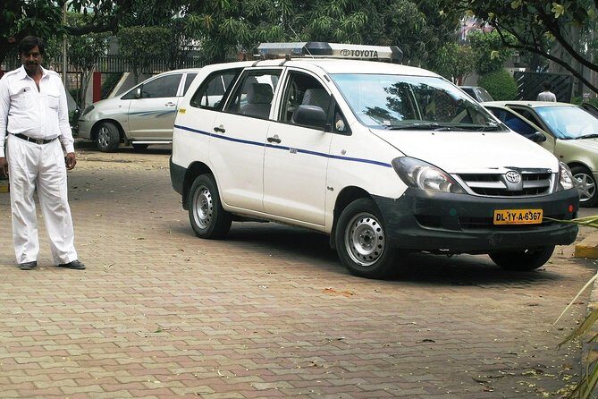 Car Rental - Delhi & Multiple options All India. - An In-Depth Look at India Car Rentals by Bollywood Tours