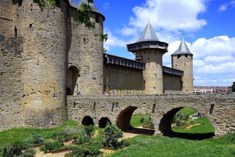 Carcassonne: Private Guided Tour of the Medieval Fortress - Why This Tour Stands Out