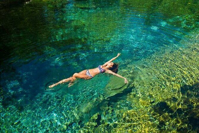 Caribbean Paradise Catamaran - Key Points