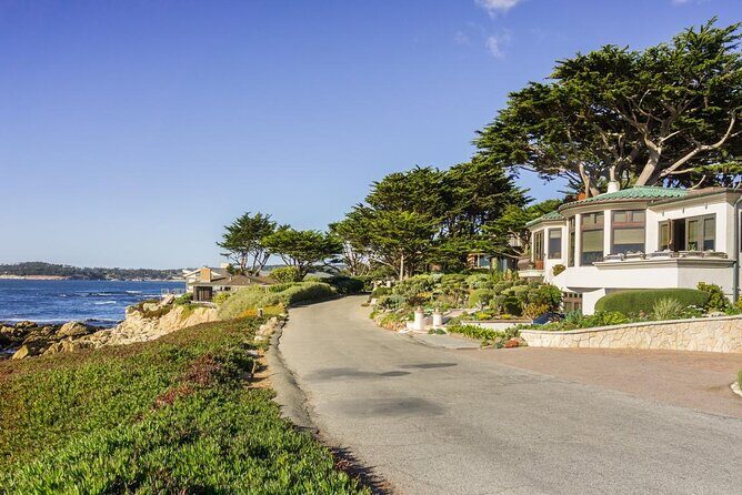 Carmel by the Sea 2-Hour Private Walking Tour - What You’ll See & Experience