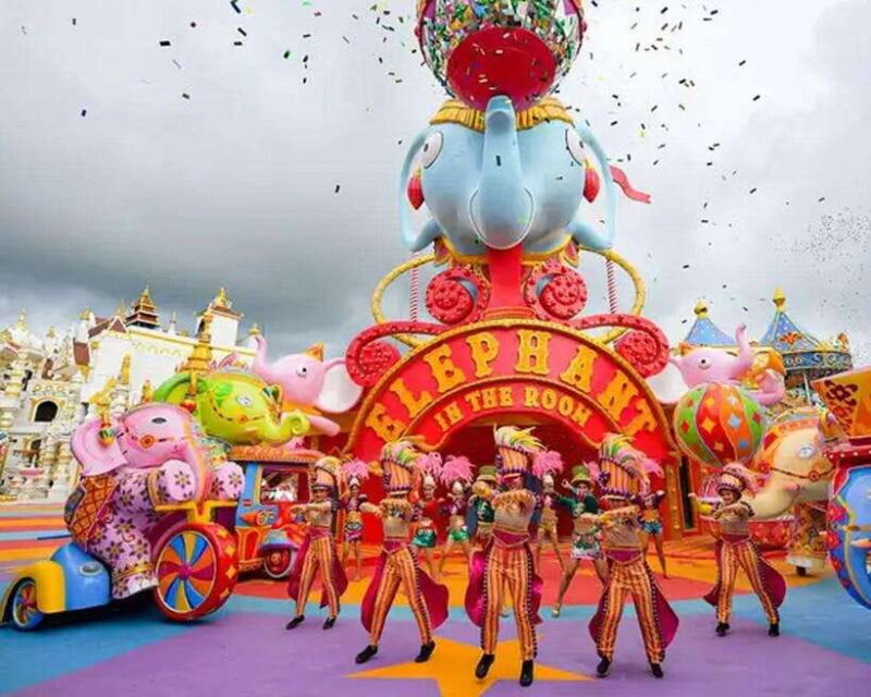 Carnival Magic Show with Buffet Dinner - Key Points