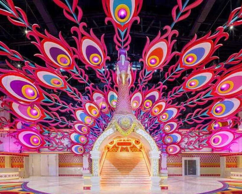 Carnival Magic Show with Buffet Dinner - Why is It Worth Considering?