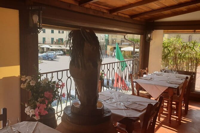 Carriage ride and Lunch in a typical restaurant in the heart of Chianti - Who Will Love This Experience?