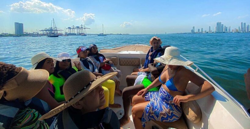 Cartagena: 5 Rosario Islands Tour with Snorkeling and Lunch - Who Will Love This Tour?