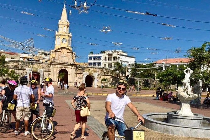 Cartagena Bike Tour - Navigating Cartagenas Streets