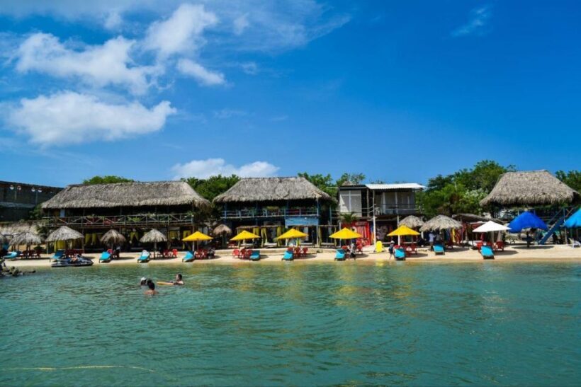 Cartagena: Day Tour to Tierra Bomba Island - Transportation, Timing, and Group Size