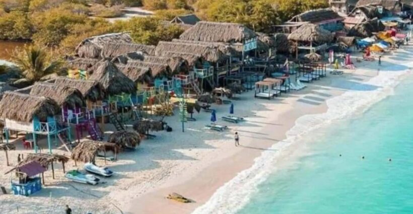 Cartagena: Islas del Rosario y Playa Blanca lancha rápida - Key Points