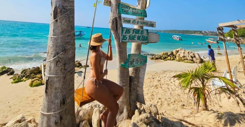 Cartagena: Magical Sunset at Barú and Plankton Tour - Key Points