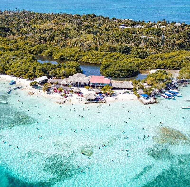 cartagena: Mucura and Santa Cruz Islands Tour spectacular - Key Points