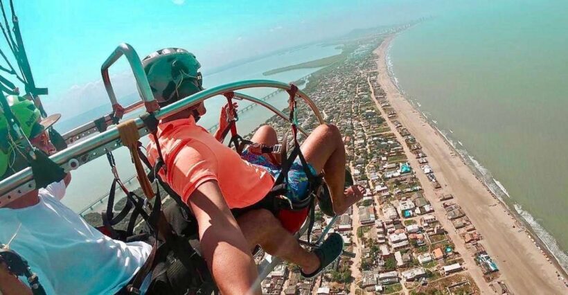 Cartagena: Paratriking Flight from the Beach - What to Expect from the Paratriking Experience