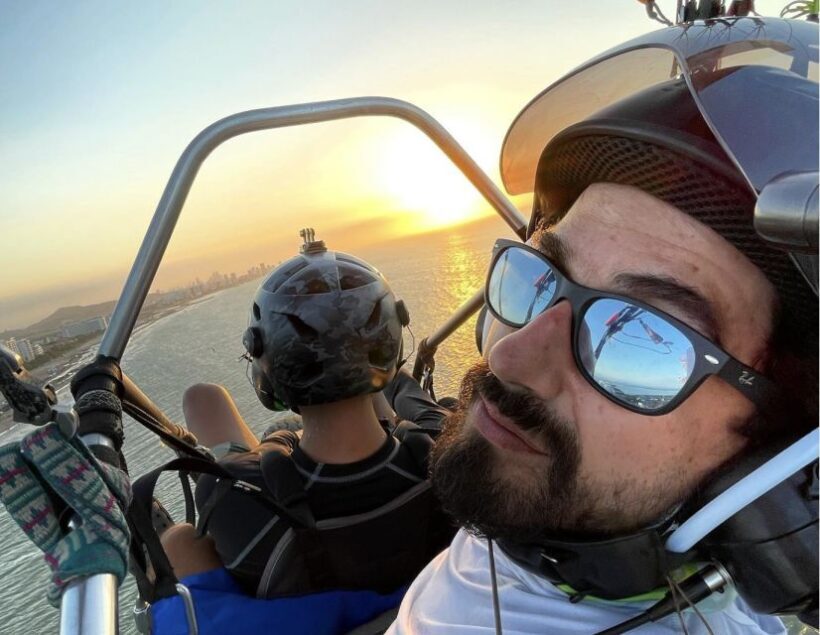 Cartagena: Paratriking Flight from the Beach - The Practicalities of Booking and Price