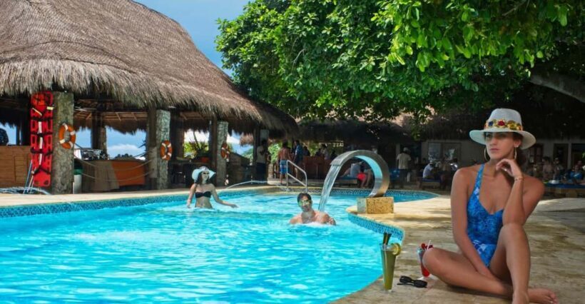 Cartagena: PRIVATE ISLAND in Rosario Islands BUFFET LUNCH - An In-Depth Look at the Experience