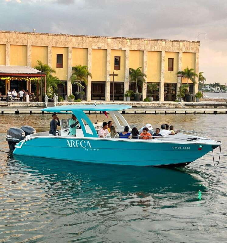 Cartagena: Private Sunset and Night Boat Tour - The Experience in Detail