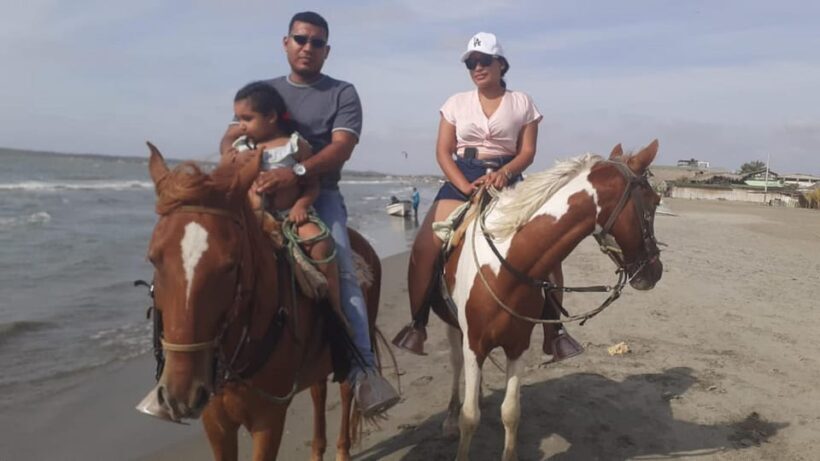 Cartagena: RIDE A HORSE with pick-up at the hotel and return - The Experience for Different Travelers