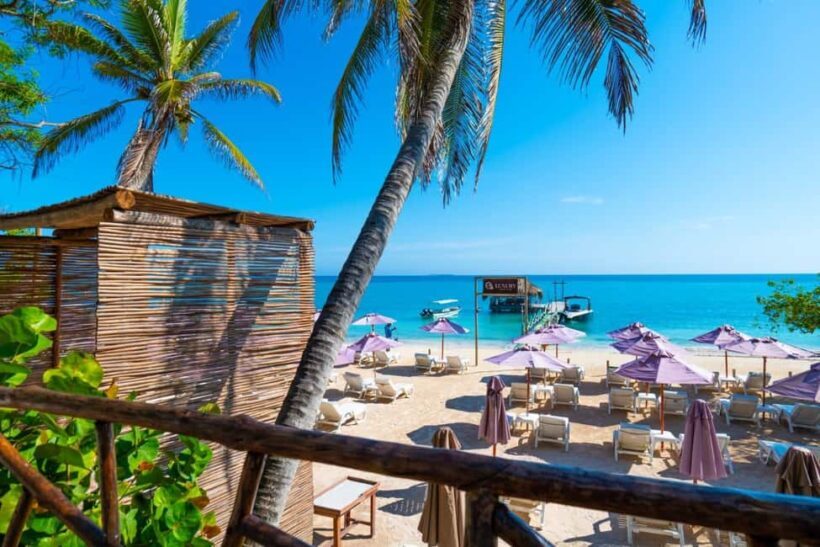 Cartagena: Rosario Island Beach Club Day Trip and OPEN BAR - What to Expect from the Rosario Islands Beach Trip