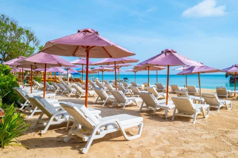 Cartagena: Rosario Island Beach Club Day Trip and OPEN BAR - Authentic Experience and Traveler Feedback