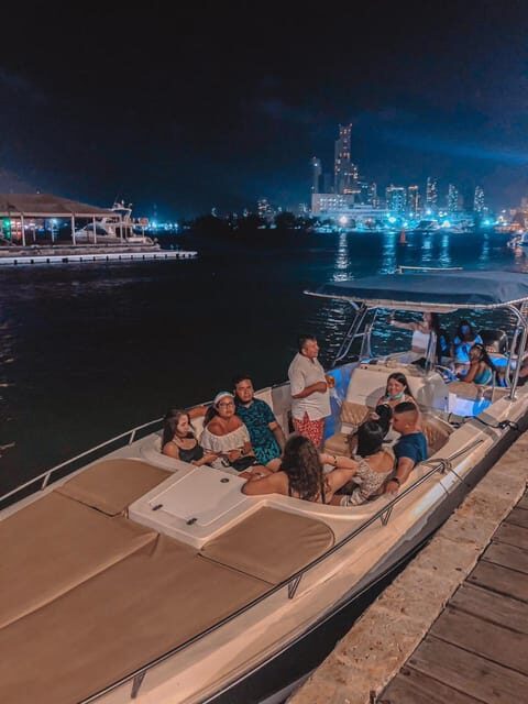 Cartagena: Speed Boat Party on the Bay with open bar - Key Points
