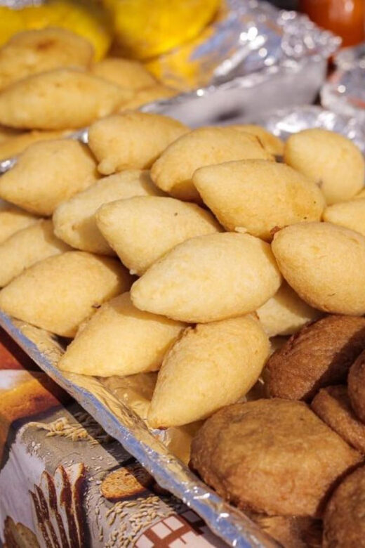 Cartagena: Street Food Tour with German or Italian Guide - Key Points