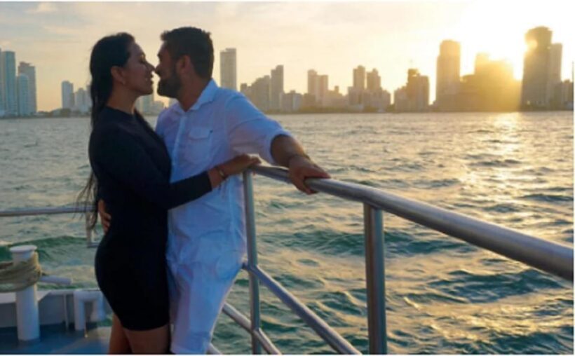 Cartagena: Sunset sailing in the bay of Cartagena + open bar - What to Expect from the Sunset Sailing Tour