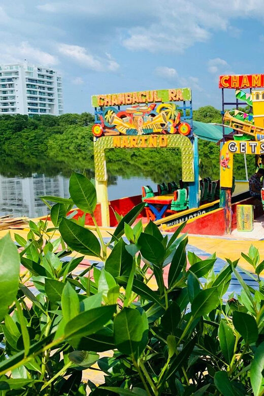 Cartagena: Typical Colombian raft ride through its canals - Key Points