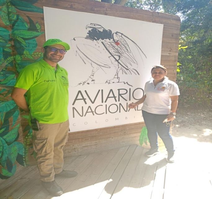 Cartagena:Daytour Aviary with entrance + Playa blanca by bus - What Makes This Tour Stand Out?